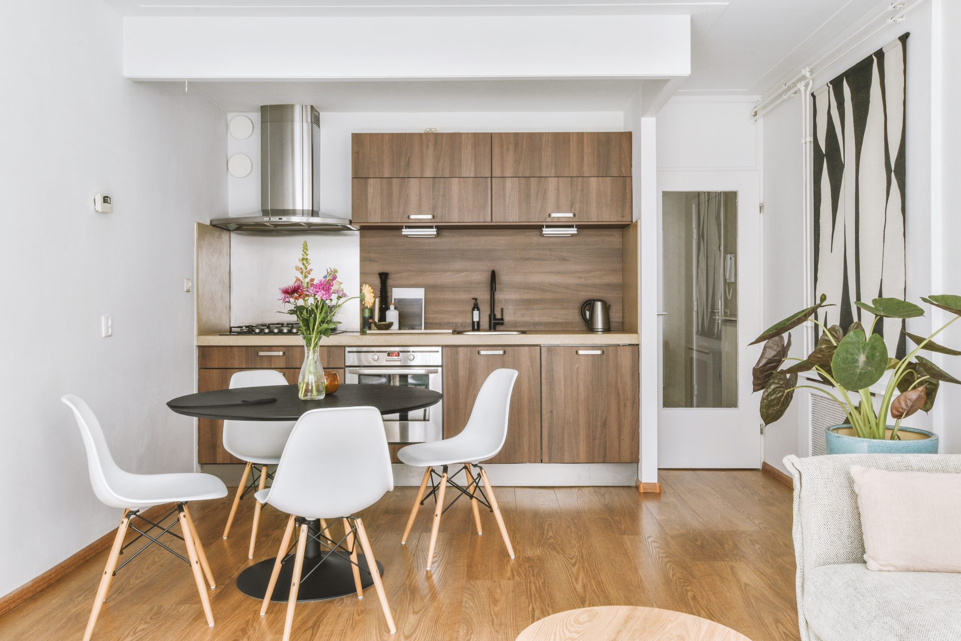 Aménagement cuisine ouverte sur salon 25m2 : nos astuces